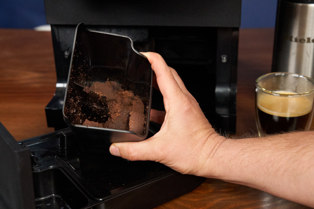 Kaffeevollautomat richtig entkalken: Anleitung, Tipps & Reiniger