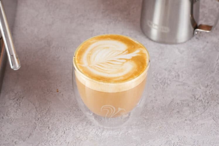 What Is a Cafe Con Leche? A Spanish National Treasure