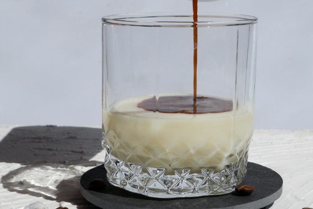 Cafe Bombon Recipe: Spain's Sweet Espresso Sensation