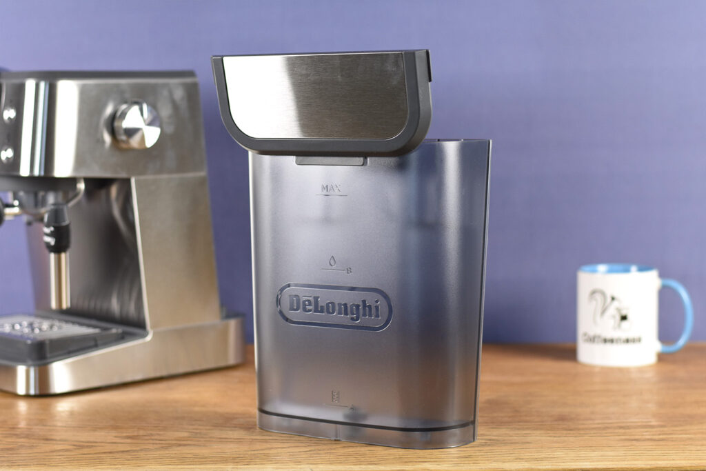 DeLonghi Linea Classic Espresso Machine Review 2025